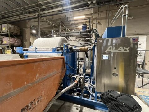 Longtime Customer Upgrading to Alar® Auto-Vac™ 340